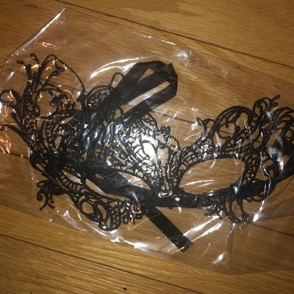 Accessories | 2 Pack Lace Gothic Masquerade Eye Mask Bundle Nwt | Poshmark